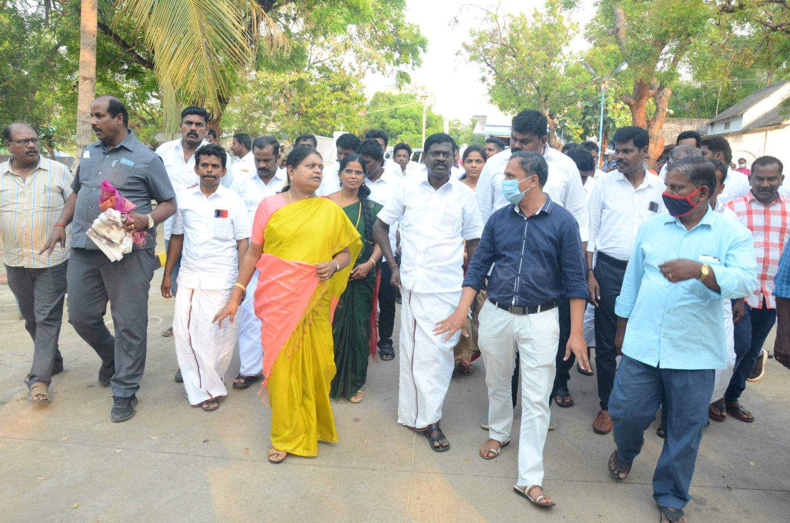 02. Smt.Geetha Jeevan Visit - Amar Seva Sangam